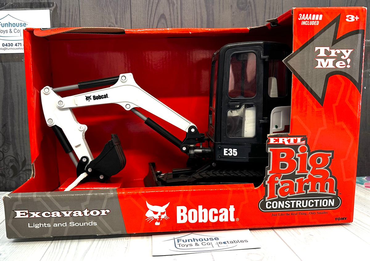 BOBCAT MODEL EXCUVATOR E35 - BIG FARM CONSTRUCTION by TOMY rare ...